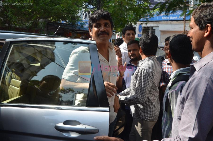 Akkineni Nagarjuna Family at sai baba Temple on 22nd May 2014 / Akkineni Nagarjuna - Bollywood ...
